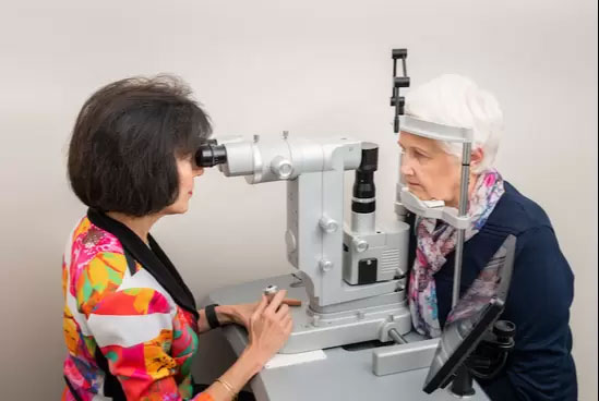 Technology - Conrad Eye Care